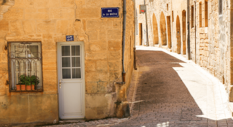 Sarlat im Périgord: Geschichte, Kultur & Genuss - Unsere Tipps!