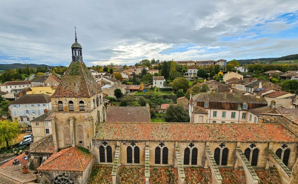 Cluny-Reiseführer: 10 Tipps von der Abtei bis zum Käseturm!